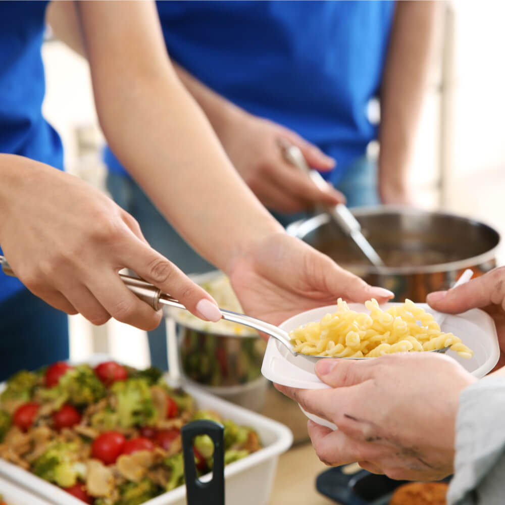 Adopting good eating habits - Hello Day